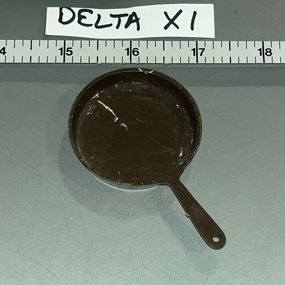 1/6 Scale Western Era Fry Pan - Diorama Item – Zhukov's Attic