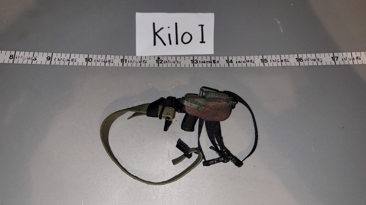 1/6 Modern Era Pistol and Holster – Zhukov's Attic